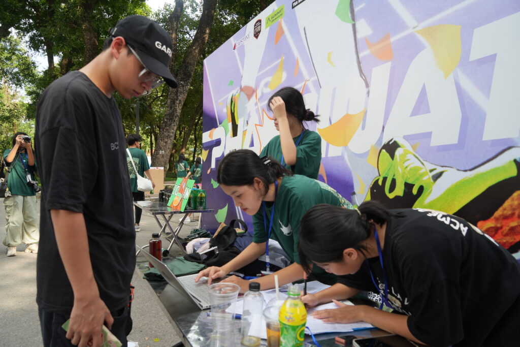 GẦN 500 VĐV THAM GIA GIẢI CHẠY “PHÁ-CINATE" - Đời Sống Và Hội Nhập